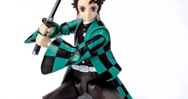 Demon Slayer Ultimate Legends 12cm Tanjiro Kamado Figure
